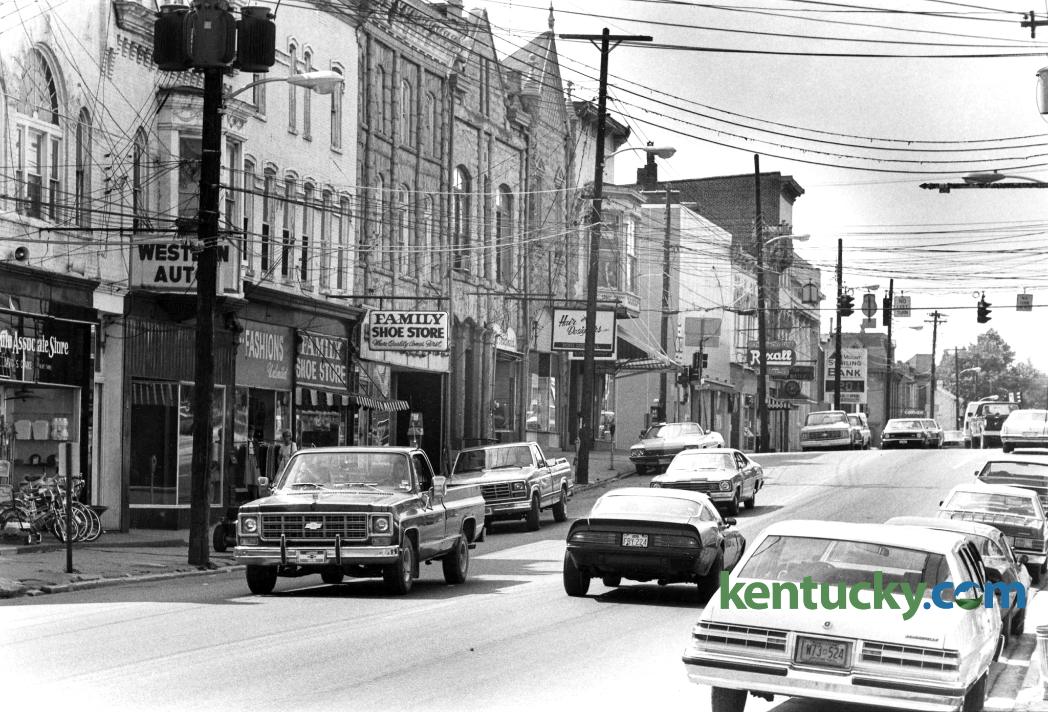 Downtown Mount Sterling, 1982 | Kentucky Photo Archive