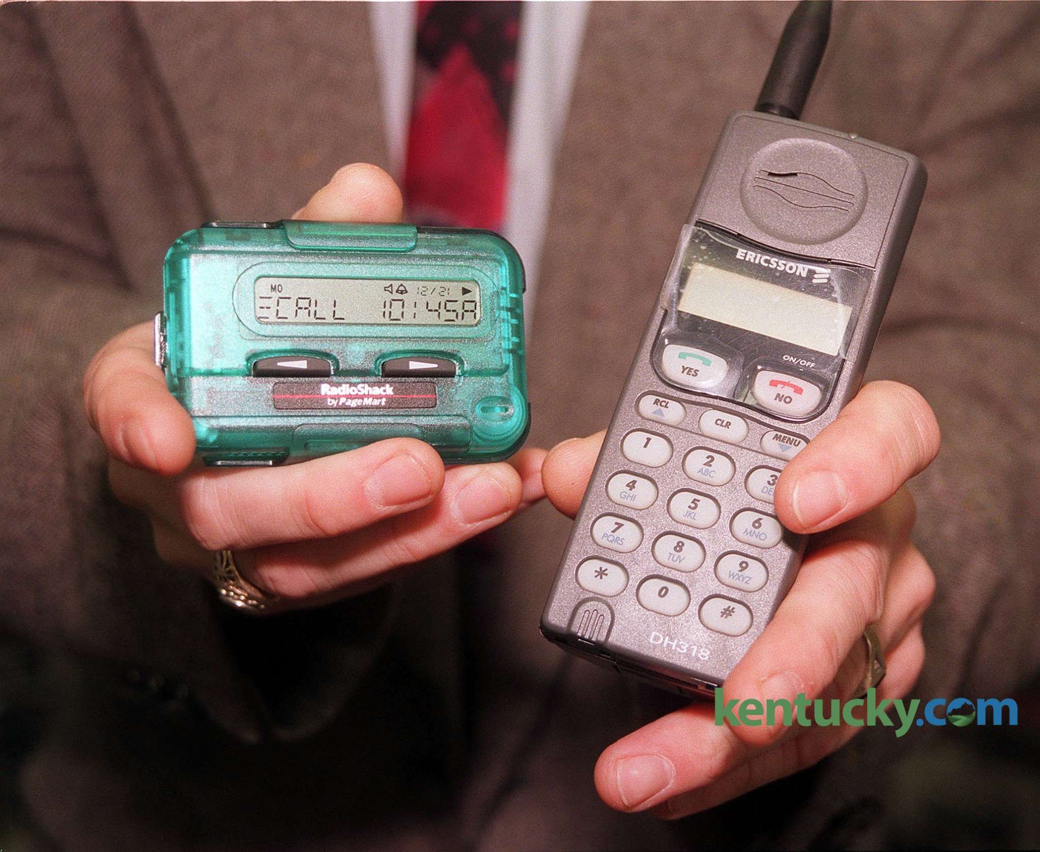Pager and cellphone, 1997 | Kentucky Photo Archive