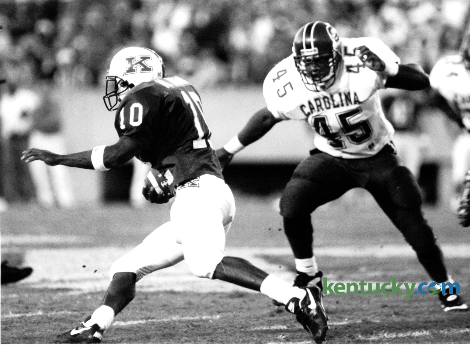 Moe Williams against S. Carolina, 1994 | Kentucky Photo Archive