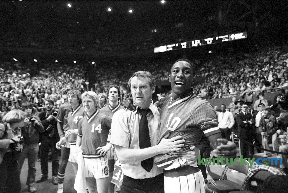Lafayette takes Sweet Sixteen title, 1979 | Kentucky Photo Archive