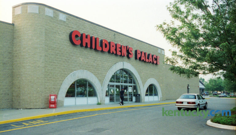 Children’s Palace, 1992 | Kentucky Photo Archive